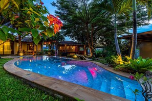 Piscina externa