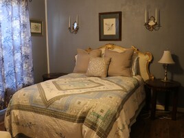 Quarto Superior | Wi-fi grátis, roupa de cama fornecida 