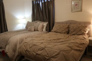 Quarto Clássico | Wi-fi grátis, roupa de cama fornecida 