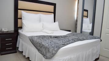 Quarto Duplo Comfort | Ferro/tábua de engomar, Wi-fi grátis