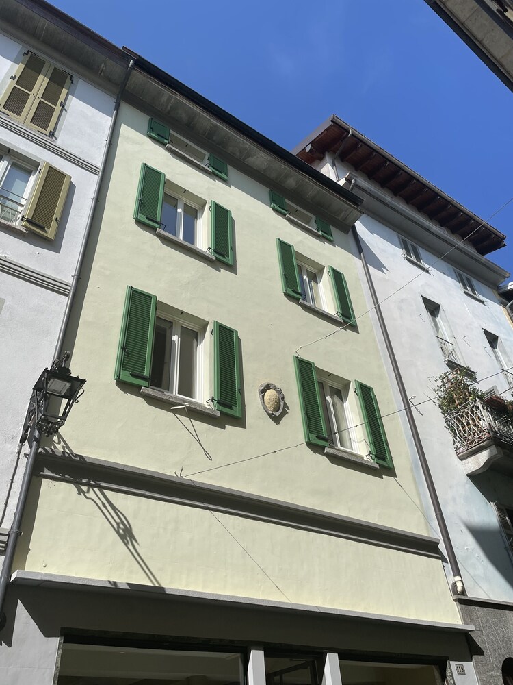 Cavaedium Guest House - Arona, Italia