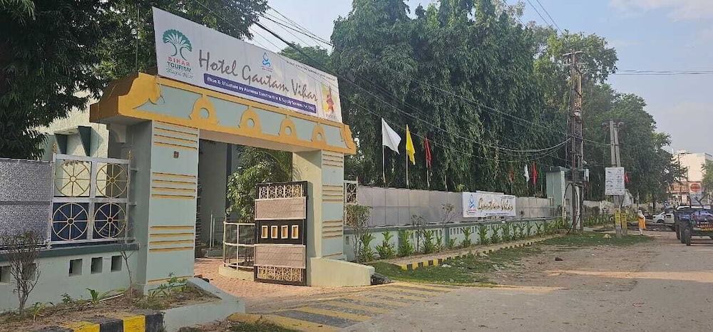 Arunya Hotel & Resort - Rajgir