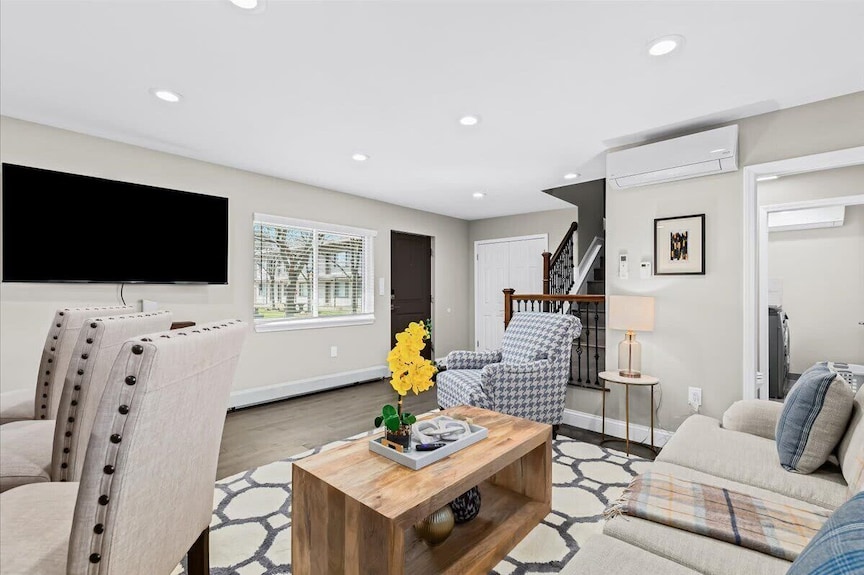 Exquisite Apt Near Beaumont - Wing Lake, MI