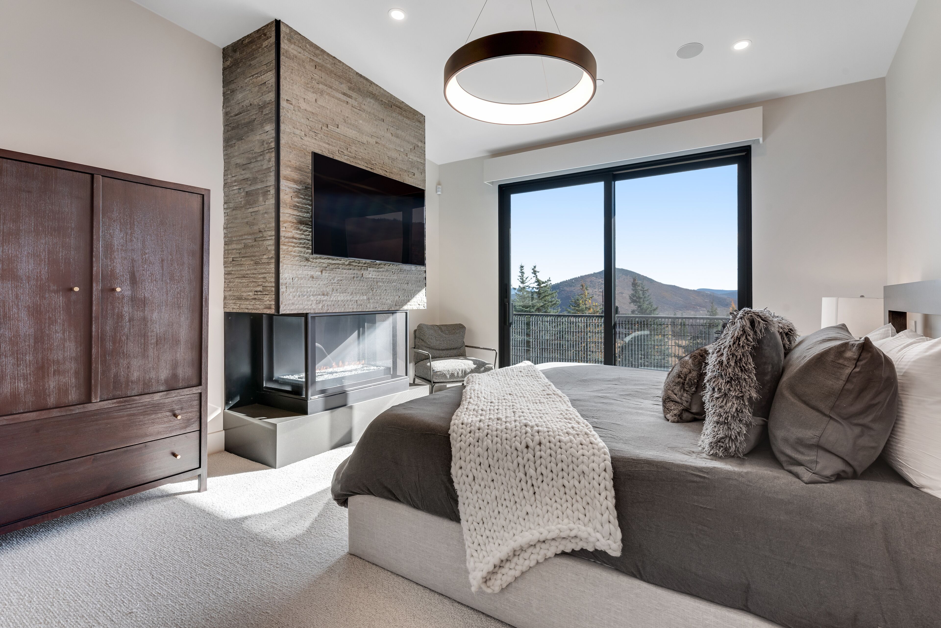 Ridgeline at The Canyons | 4 quartos, Wi-Fi de cortesia, roupa de cama