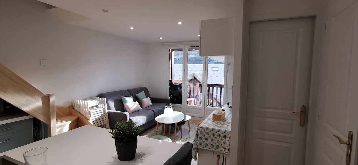 Le Crey Du Quart - Two Bedroom Apartment, Sleeps 7 - Valmeinier