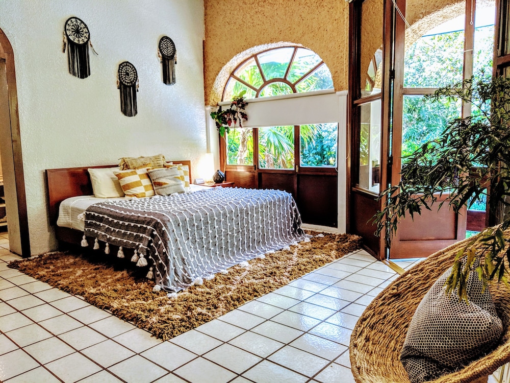 Steps To Ocean Playacar Villa Private Pool Hosts 25+ Guest - Playa del Carmen