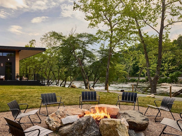 Autocamp Asheville - Weaverville, NC