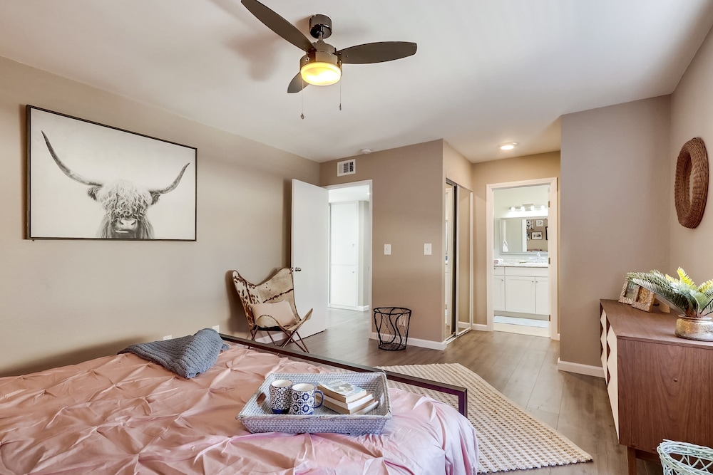 Boho Chic Family-friendly Retreat! Walk To Beach! - San Clemente, CA