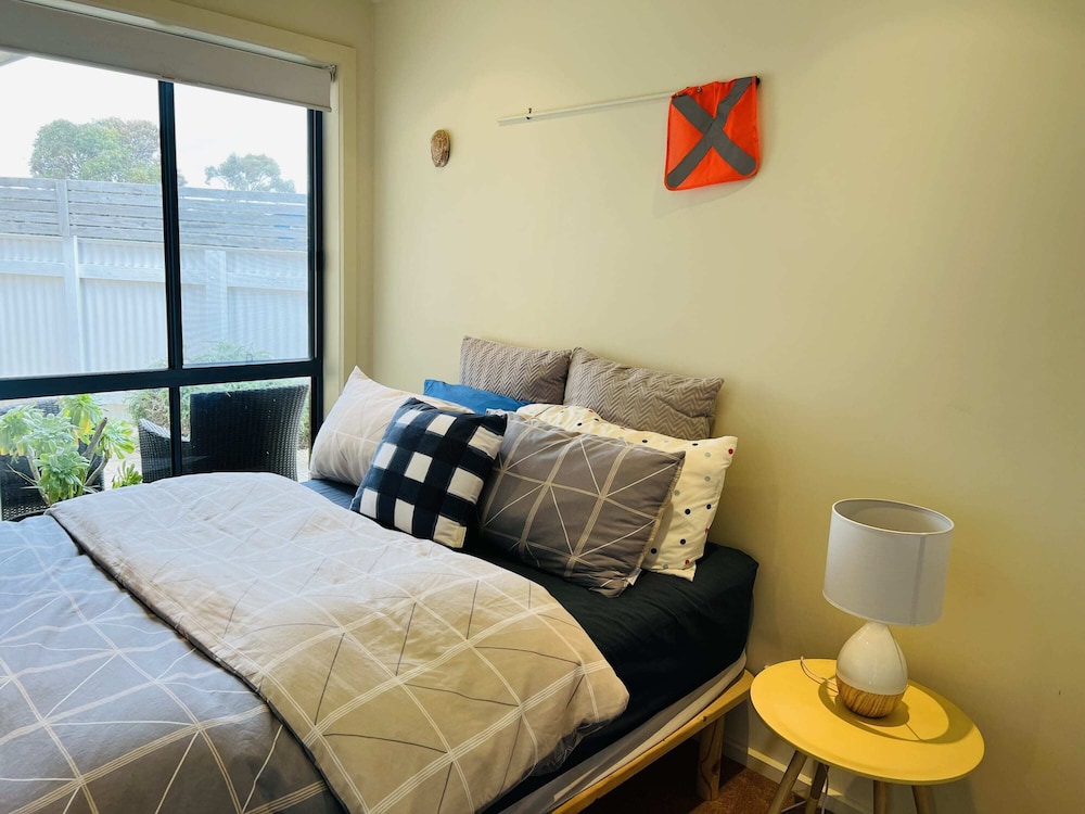 Lo Quay - Pet Friendly Outside - Robe