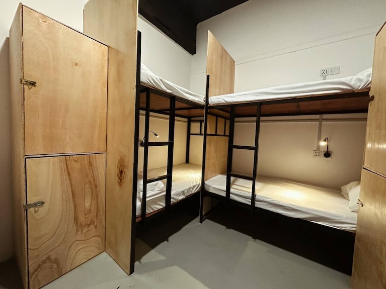 Kk Uptown Hostel & Backpackers - Kota Kinabalu