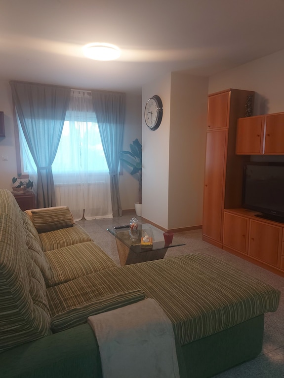 Apartamento A 10 Min. Del Centro De Vigo, Ideal Para Conocer Galicia - Mos
