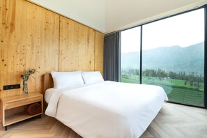 Cabana de Madeira Familiar | Wi-fi grátis, roupa de cama fornecida