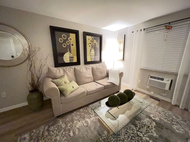 Greenside Retreat 1br Retreat 1st Floor, U Of Dayton, Cedarville U - Beavercreek, OH