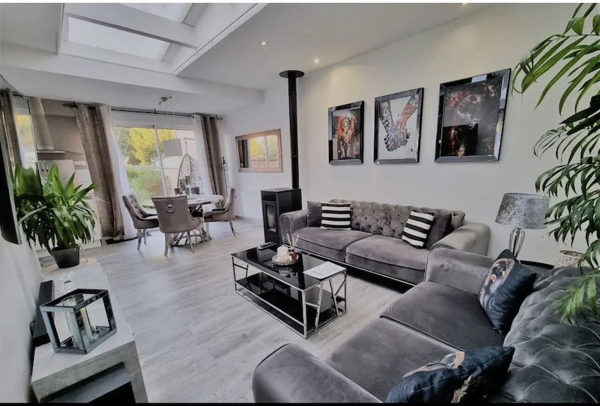 Oasis Citadine - Jardin Et Terrasse En Centre Ville 70m2 - Cambrai