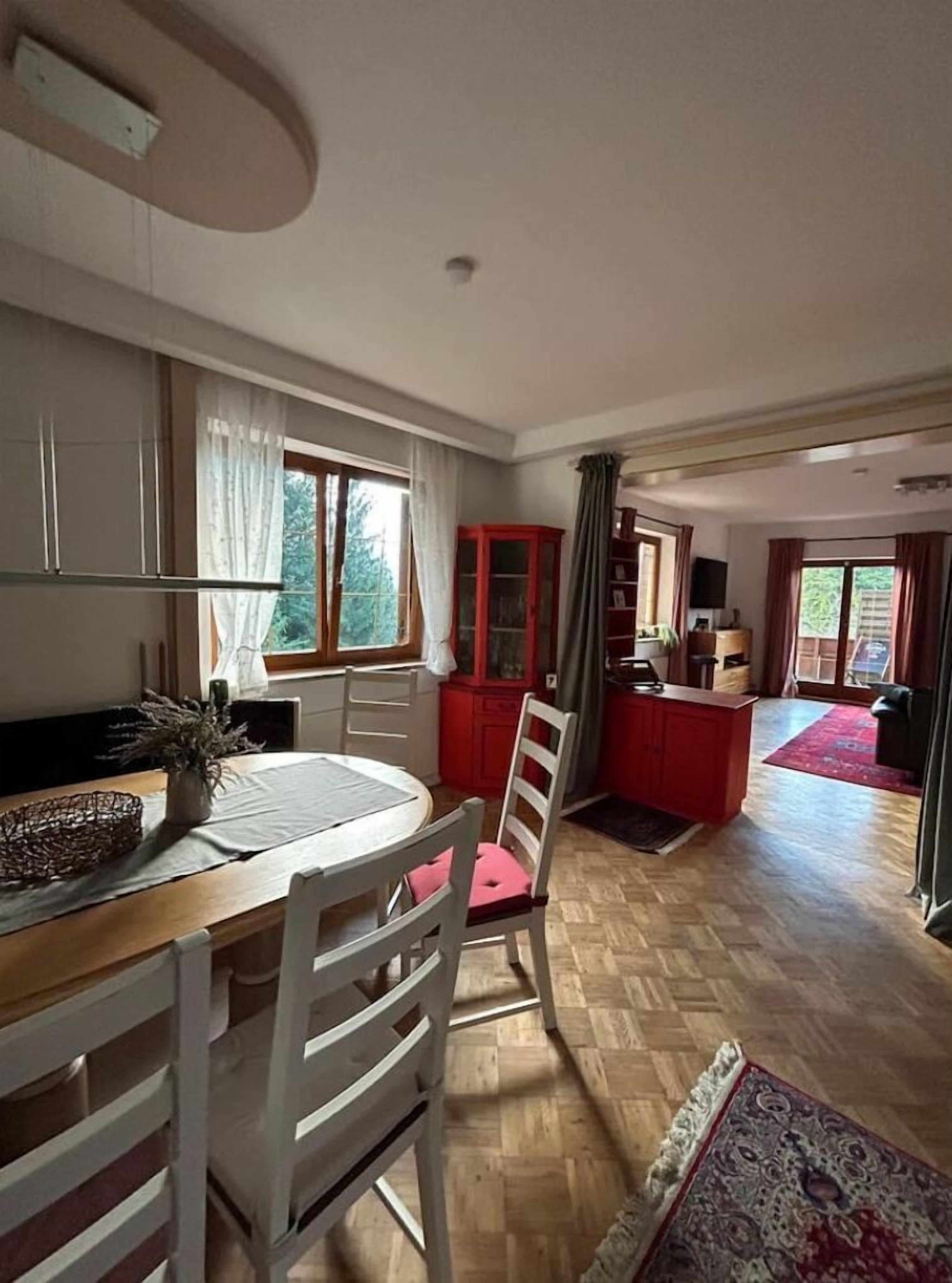 Der Blick üBer Villach, 160 M² Wohlfühloase. Bis 8 Pers., 3 Schlafz., 2 Bäder - Villach