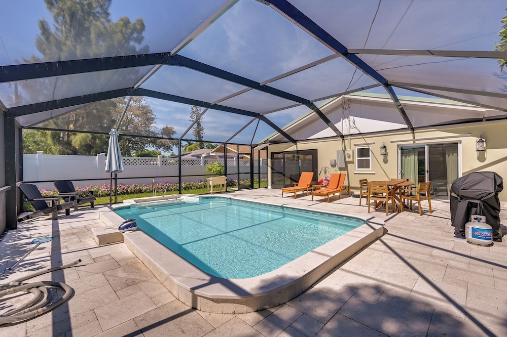 Updated Naples Retreat W/ Private Pool & Patio! - Naples, FL