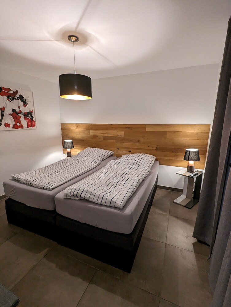 Gemütliche Ferienwohnung In Ruhiger Lage, Haustierfreundlich! - Hohenfelden