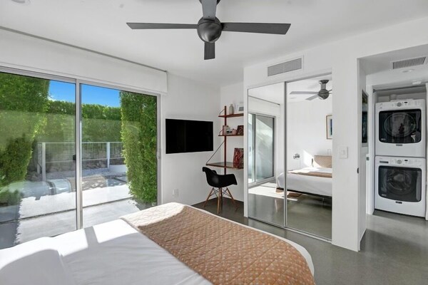 Wexler Steel House - Palm Springs, CA