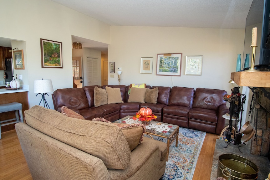 Treehouse Serenity, Access To Rb Resort Amenities, Dog Friendly. - Lake Lure