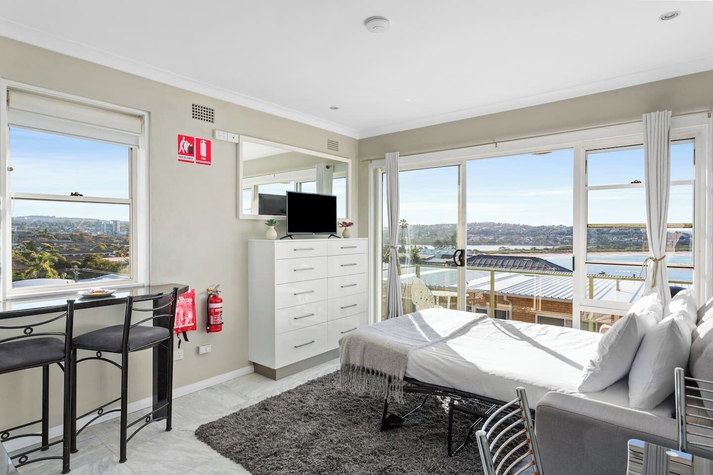 Northern Beaches Surfers Sanctuary Studio - Narrabeen