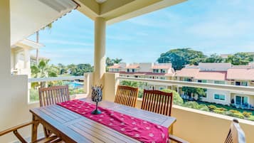 Apartamento Deluxe, 3 quartos, cozinha | Terraço/pátio interior