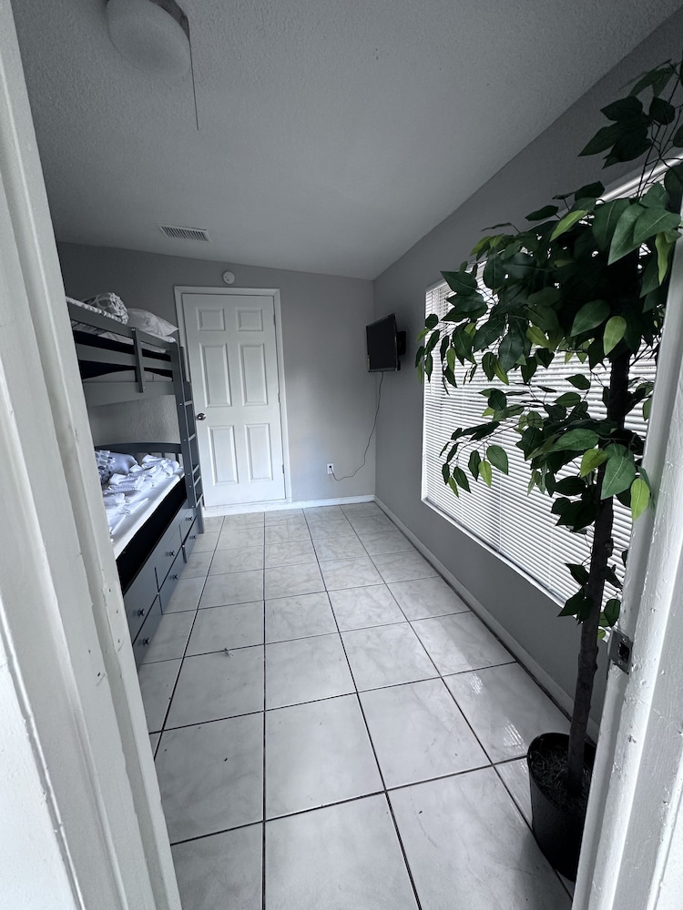 Get cozy, 4 bedrooms. Close to Clarence Fort Park, 4 miles to Busch ...