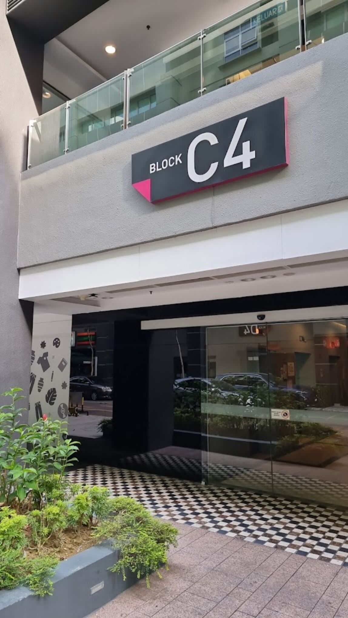 Cozy Room On Top Of Publika Shopping Gallery, Solaris Dutamas, Mont Kiara. - Petaling Jaya