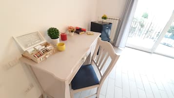 Quarto Superior | 1 quarto, roupa de alta qualidade, com mobília individualizada