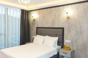 Quarto Standard | Minibar, quartos insonorizados, ferro/tábua de engomar, Wi-fi grátis 