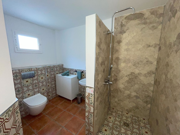 La Casa De Familia Biedt U Dit 2 Kamer Appartement Aan Met Prachtig Uitzicht - コイン