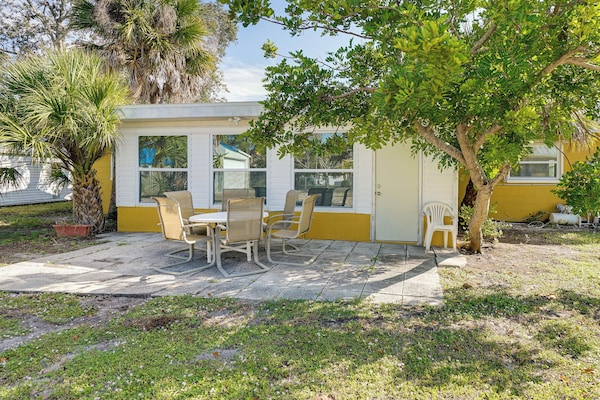 Pet-friendly Englewood Home - 4 Mi To Beach! - Englewood, FL