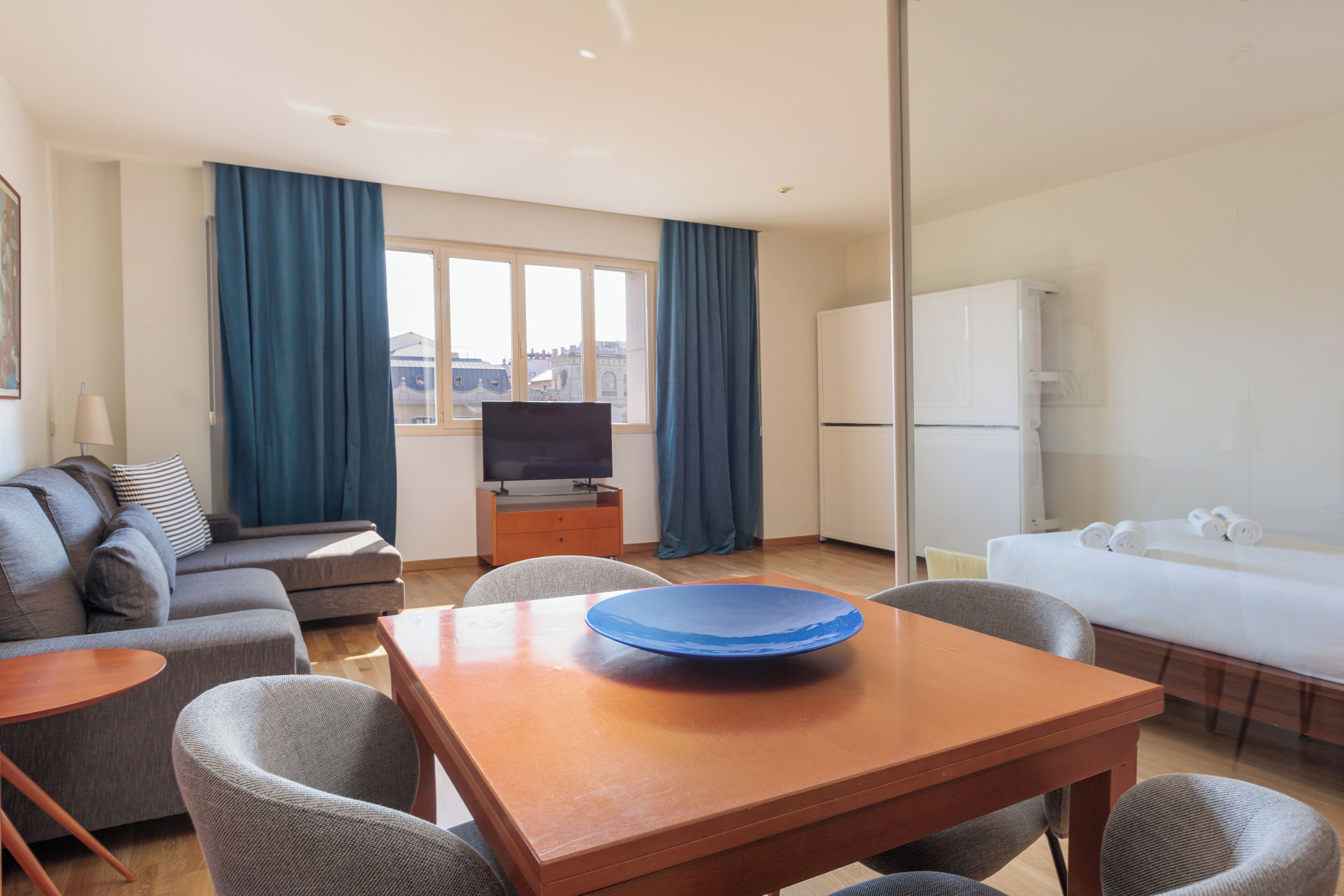 Apartamento Design, 1 quarto, Vista para a cidade | Sala de jantar