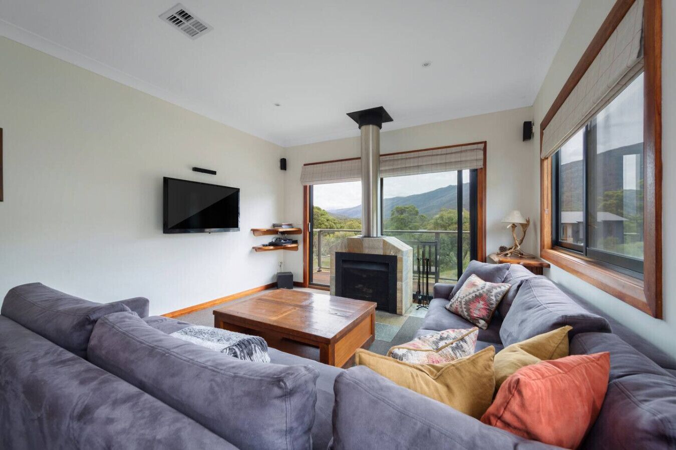 Nurrawallee | Crackenback | Views | Spa And Sauna - Perisher Ski Resort