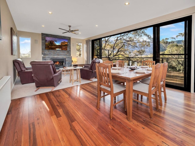 Dacha Mountain Chalet | Crackenback | Large 2br - New South Wales