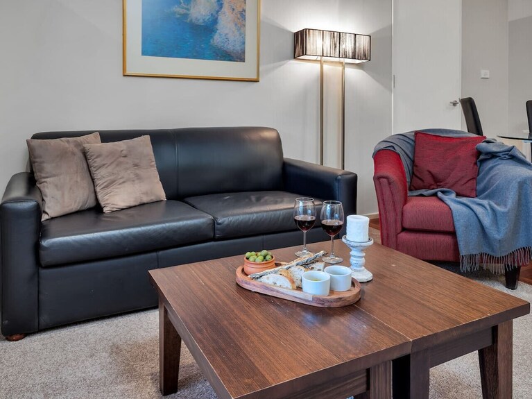 Dacha Mountain Studio | Crackenback | Secluded - Perisher Ski Resort