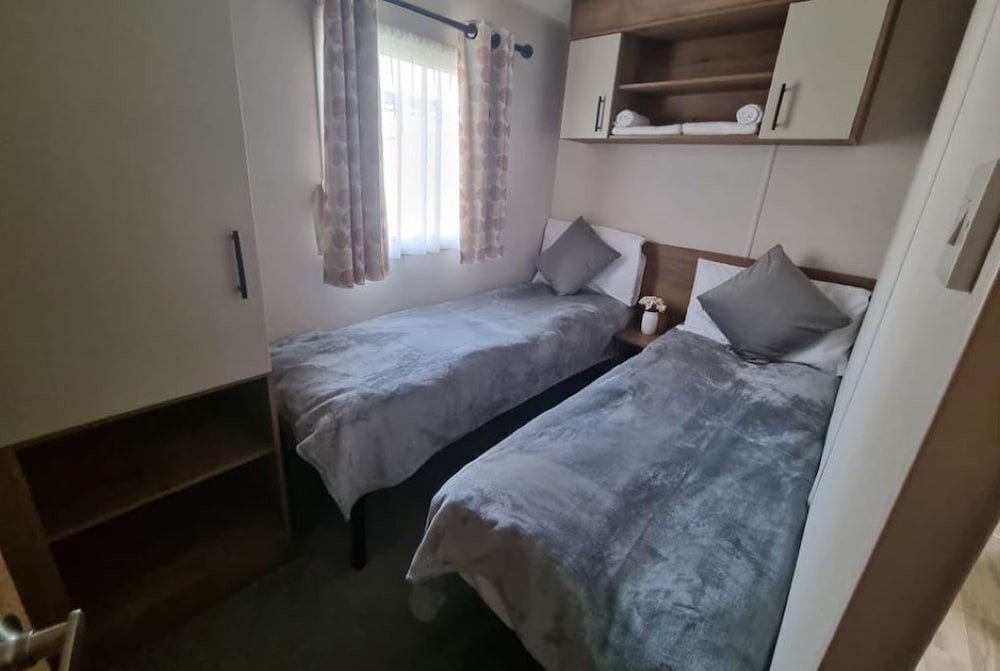 Caravan In Jaywick, Jaywick Sand, Clacton-on-sea, Uk - Clacton-on-Sea