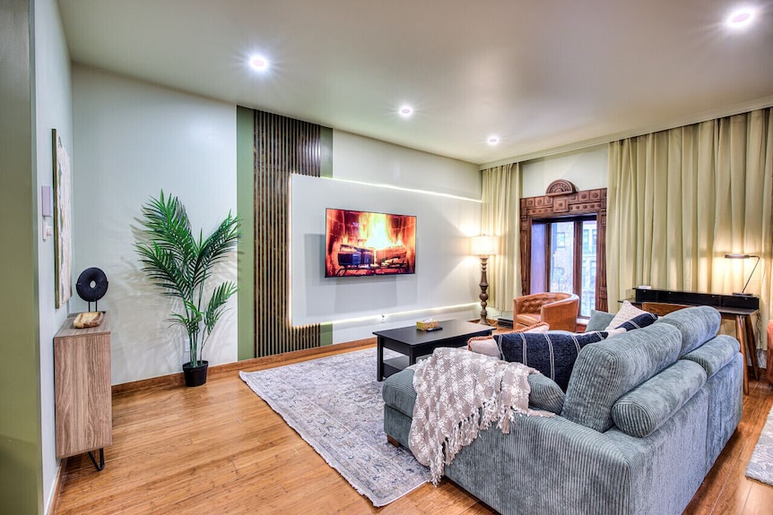 Saint Denis 2bd - Extreme Vip - Montreal