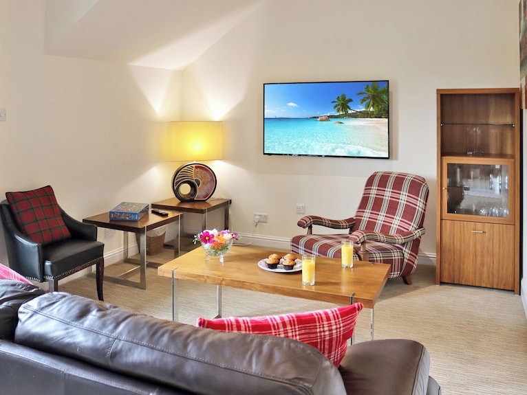 Family Lodge No. 2 The Place Upstairs - Uk45687 - Pitlochry