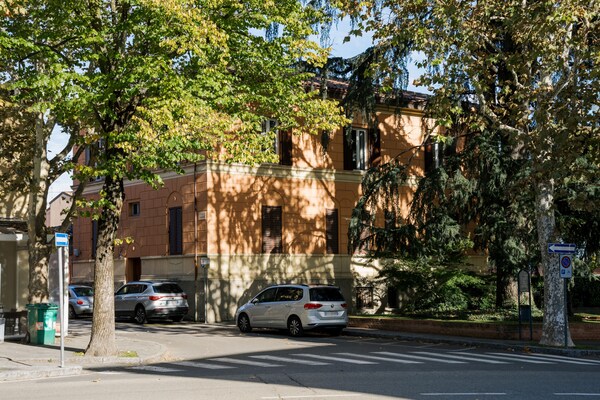Lamì Room & Apartment - Castel San Pietro Terme