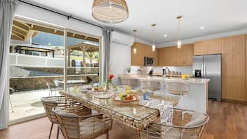 Villa (4 Bedrooms) | Interior