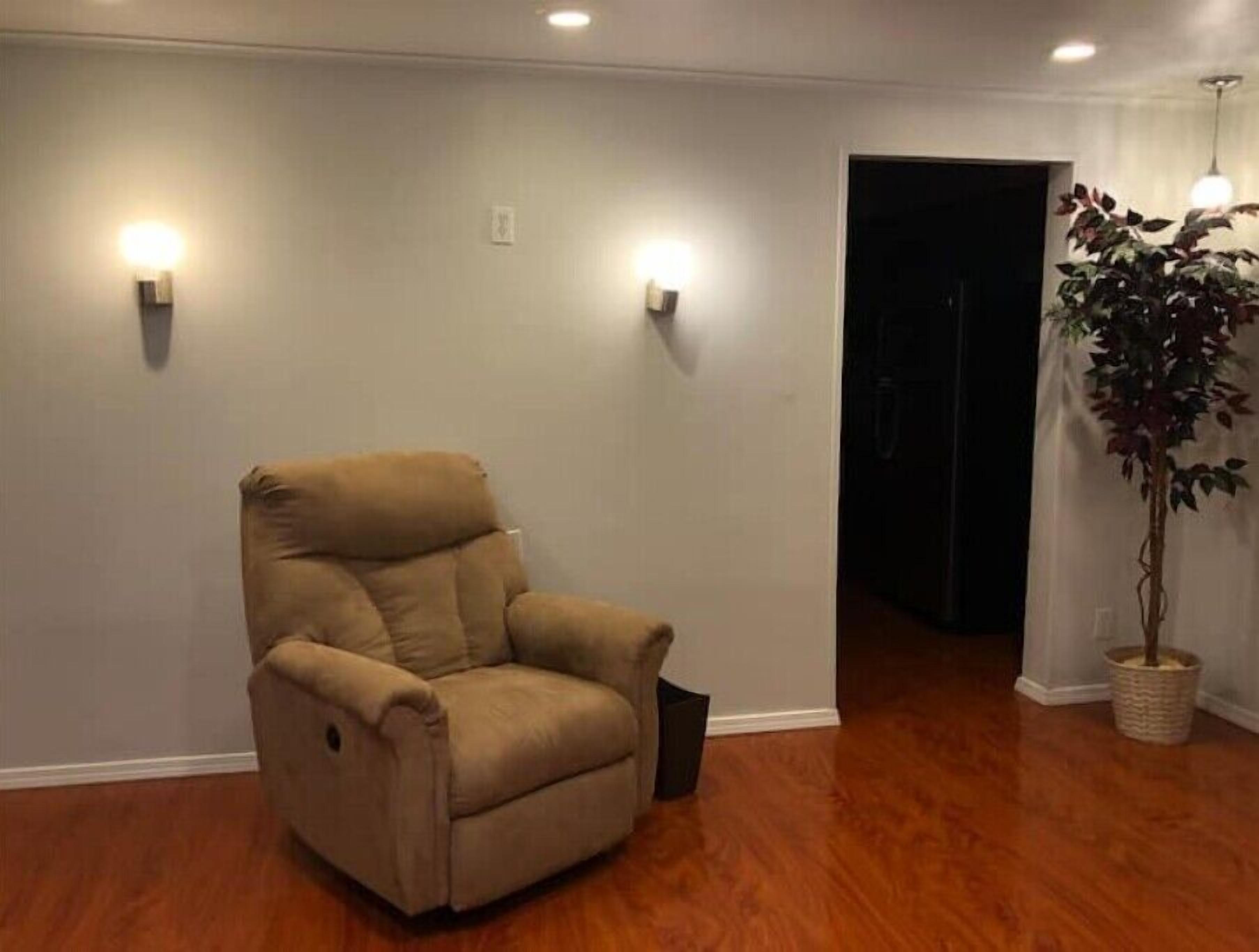 Charming, Cheerful, Comfortable, Centrally Located, And Walkable!\n\n\n - Black Widow, West Mifflin