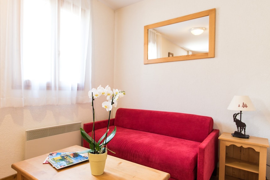 Studio Pour 5 | La Plage à Proximité | 2 Piscines - Faverges