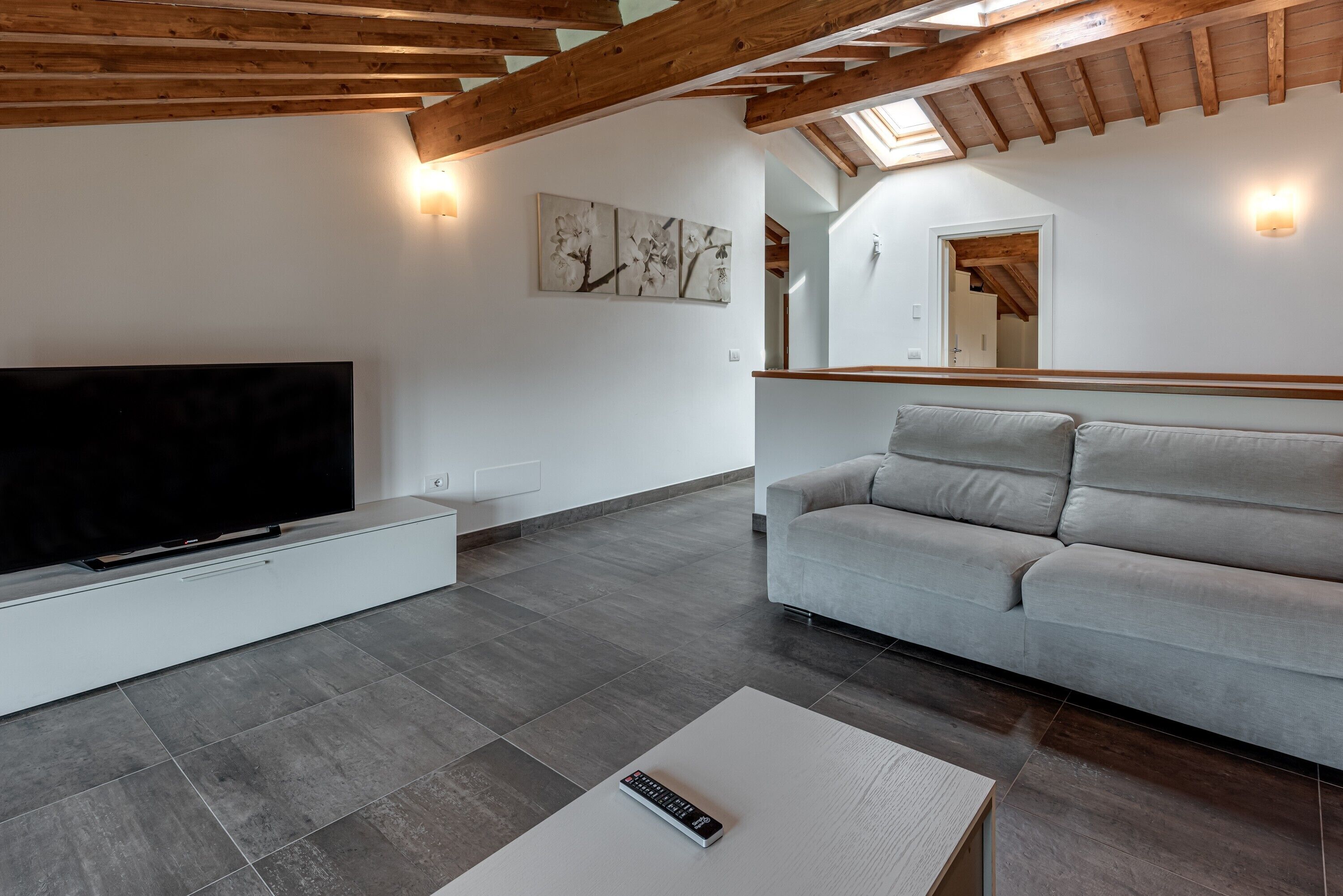 Σπίτι διακοπών 'Villa Moderna Resort' με ιδιωτική πισίνα, Wi-fi και κλιματισμό - Tuscany