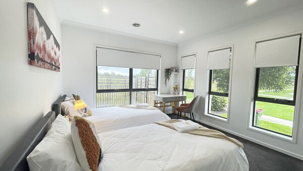 Comfort Retreat Officer - Beaconsfield