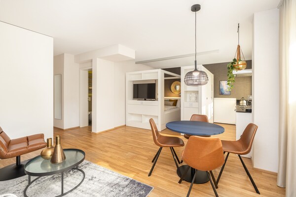 Livingtown Ag - Zürich