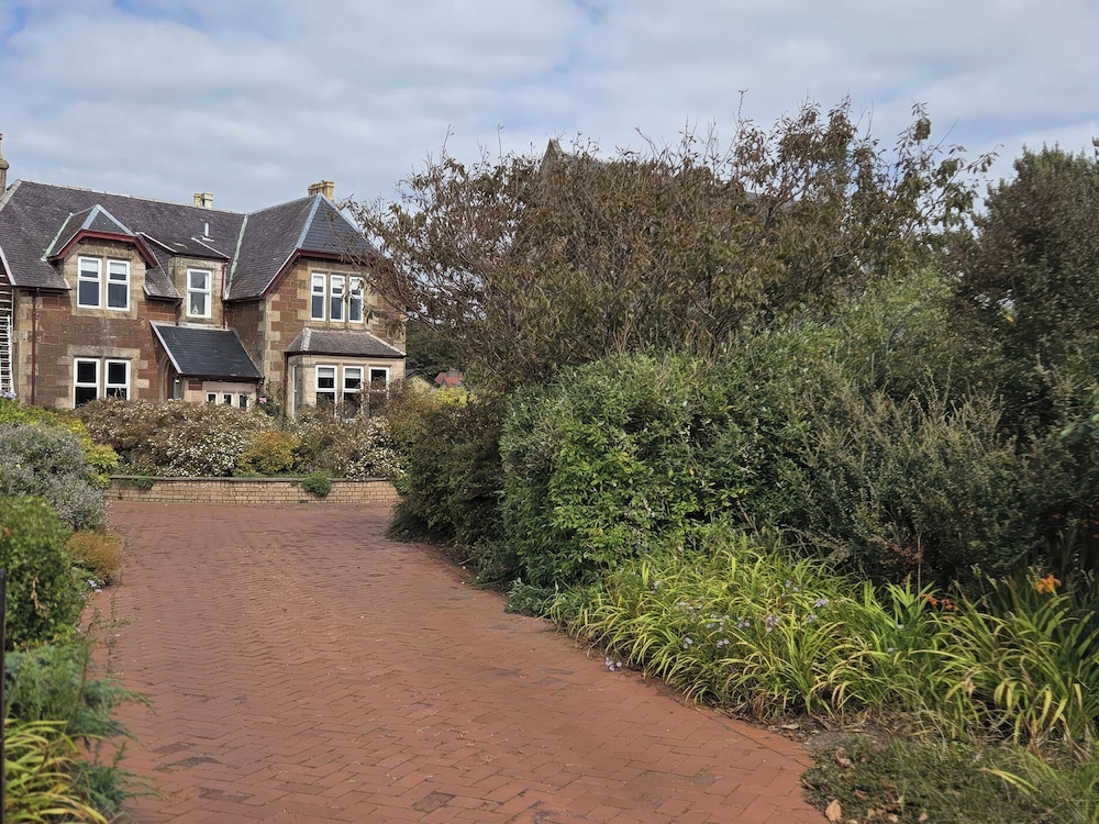 The Old Rectory - Largs