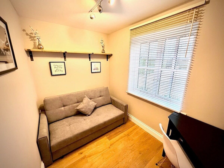 Honey Hill Cottage - 4 Bedroom Detached House - Cambridgeshire