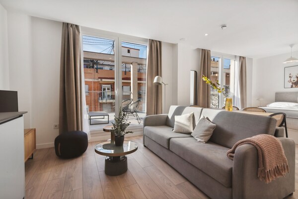 Limehome Valencia Carrer Del Pare Palau - Valencia