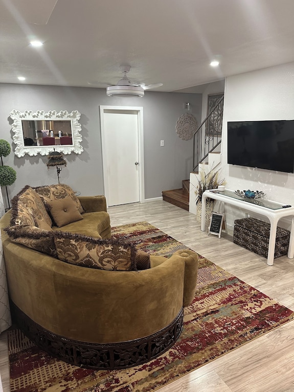 Casa De Colores - Fiesta Texas - Satx Airport- 1 Room / Shared Home - North Park Drive – San Antonio