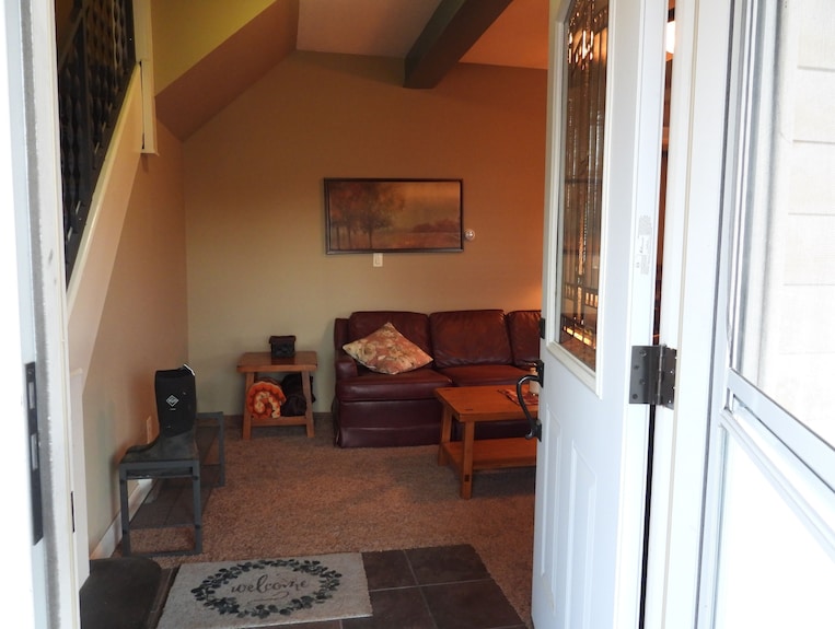 Close To Trails! Cozy Home Base For Your Snowmobile Adventures. - Maine